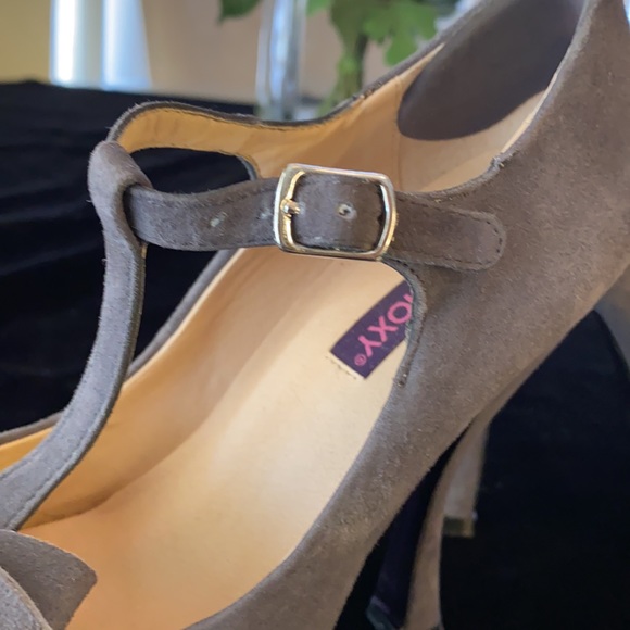 Mojo Moxy | Shoes | Gray Mojo Roxy Mary Jane High Heels | Poshmark